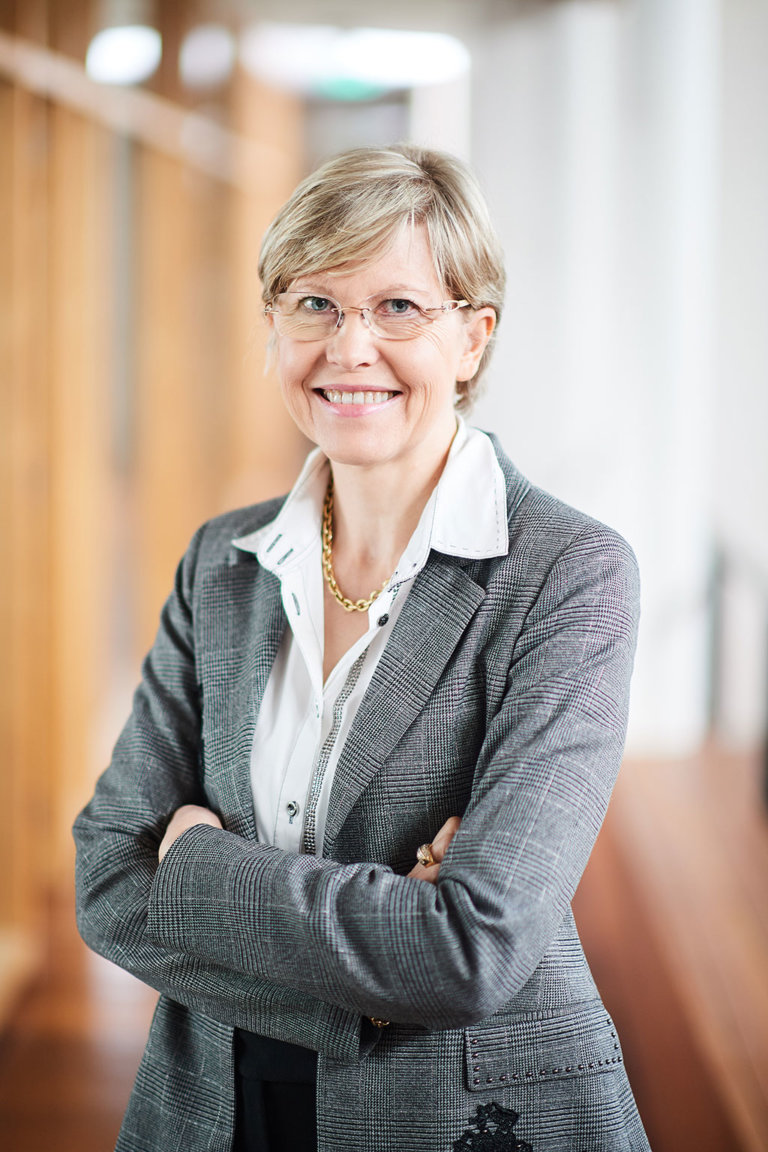 Jacqueline DUCHATEAU - INTERMEDIANCE